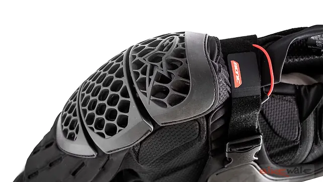 Alpinestars Bionic Tech V2 Off-Road Protection Jacket Review ...