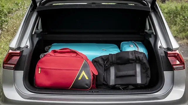 Volkswagen Tiguan Review: Pros and Cons - CarWale