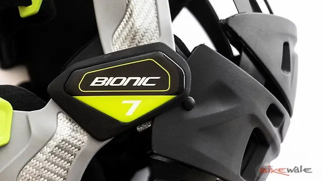 Alpinestars Bionic 7 Knee Brace Review: Introduction - BikeWale