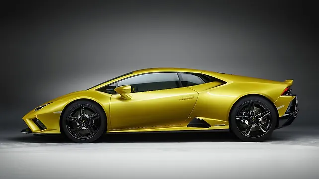 Lamborghini Huracan Evo RWD Launched: Now in pictures - CarWale