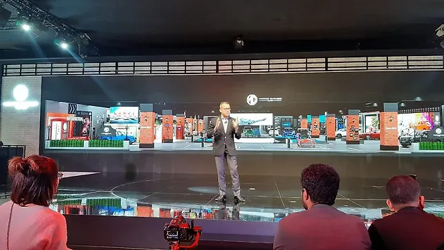 MG Hector Plus unveil at Auto Expo 2020: Live updates - CarWale
