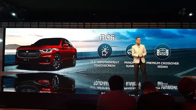 MG Hector Plus unveil at Auto Expo 2020: Live updates - CarWale