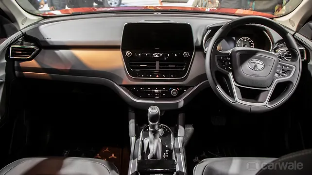 Tata Harrier automatic at Auto Expo 2020: Now in pictures - CarWale