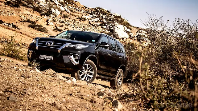 Mumbai to Delhi and back: Tales of the Toyota Fortuner to the Auto Expo ...