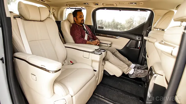 Toyota Vellfire First Drive Review - CarWale