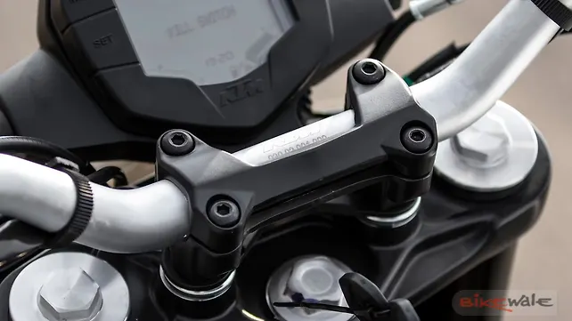 2020 KTM 200 Duke BS6 First Ride Review - BikeWale