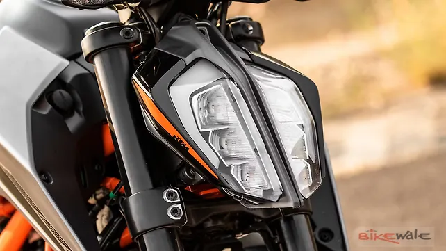 2020 KTM 390 Duke BS6 First Ride Review - BikeWale