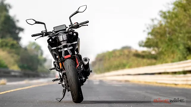2020 KTM 390 Duke BS6 First Ride Review - BikeWale