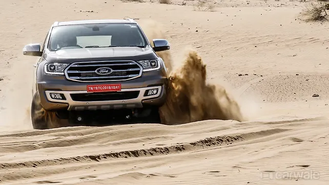Discontinued Endeavour Titanium Plus 2.0 4x4 AT on road Price | Ford ...