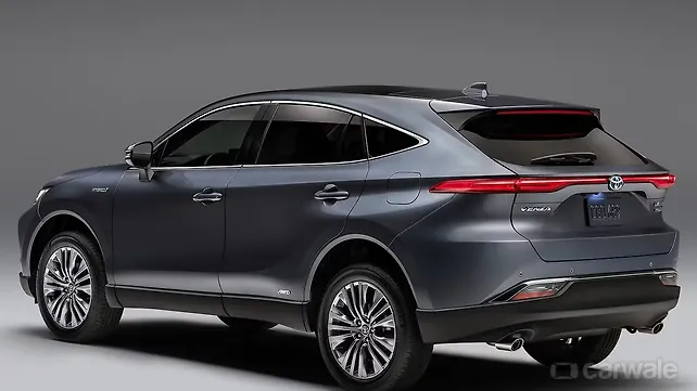 2021 Toyota Sienna and Venza revealed with hybrid only powertrains ...