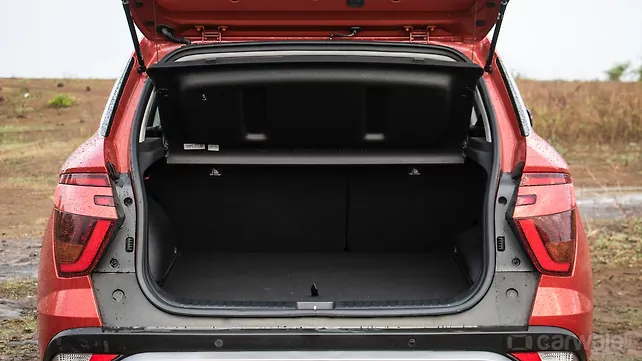 Hyundai Creta vs Kia Seltos: Interior Dimensions compared - CarWale