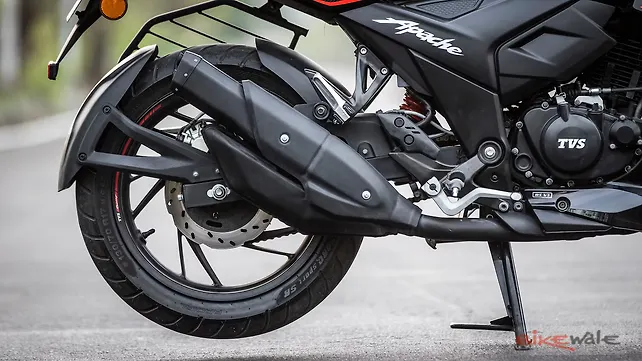 BS6 TVS Apache RTR 200 4V Road Test Review - BikeWale