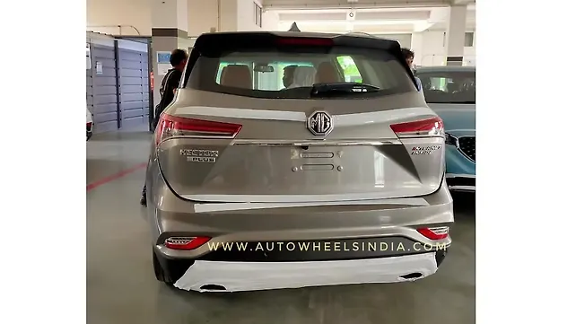MG Hector Plus spotted at dealership ahead of launch - CarWale