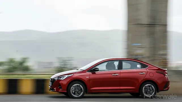 Hyundai Verna Price - Images, Colours & Reviews - CarWale