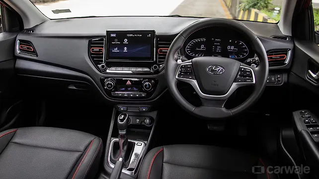 Hyundai Verna Price - Images, Colours & Reviews - CarWale