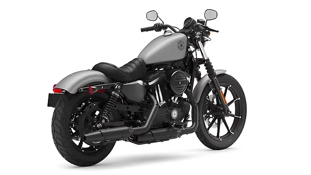 Images of Harley-Davidson Iron 883 | Photos of Iron 883 - BikeWale