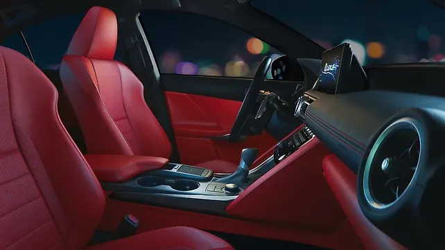 2021 Lexus IS – Now in pictures – CARSWALE