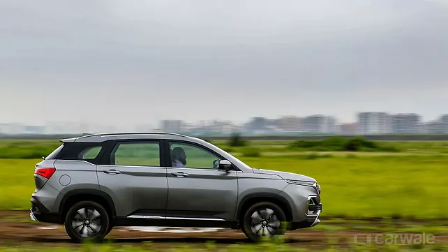 Discontinued Hector [2019-2021] Sharp 1.5 DCT Petrol on road Price | MG ...