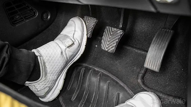 How to get the best fuel efficiency from a manual car - CarWale