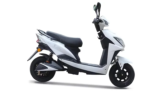 Techo Electra Neo Left Side Image - BikeWale