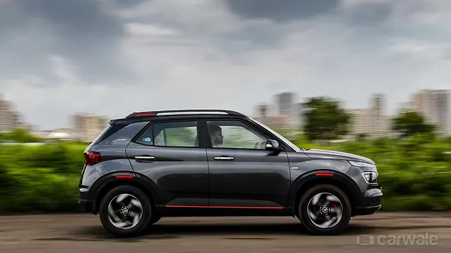 Hyundai Venue Price - Images, Colours & Reviews - CarWale