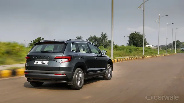 Skoda Karoq Price - Images, Colors & Reviews - CarWale