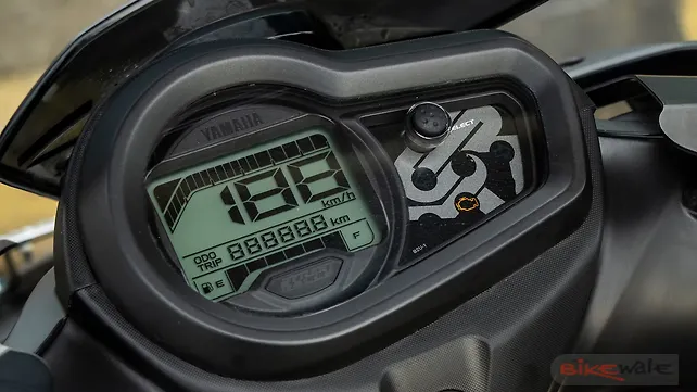 Yamaha Ray ZR 125 Price - Mileage, Images, Colours | BikeWale