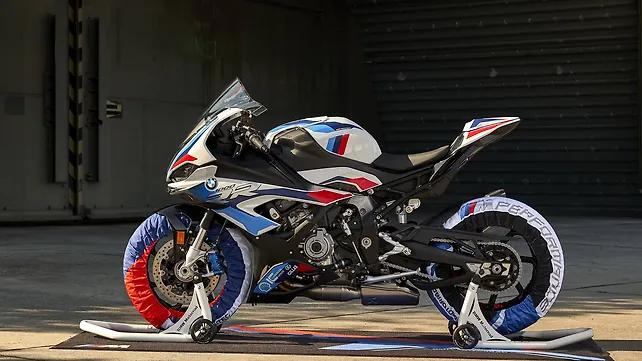 BMW unveils M1000RR track-focused homologation special sportsbike ...