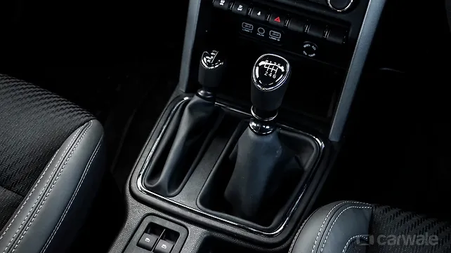 Mahindra Thar real-world fuel efficiency review - CarWale