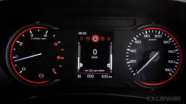 2020 All New Mahindra Thar First Drive Review - CarWale