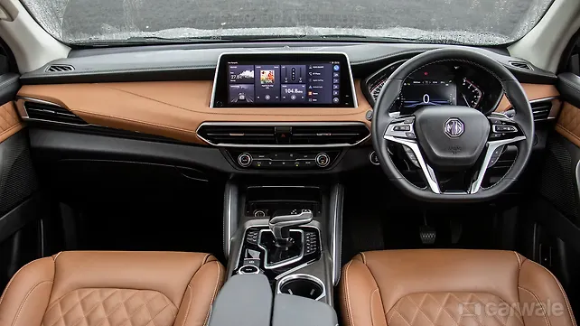 MG Gloster First Drive Review - CarWale