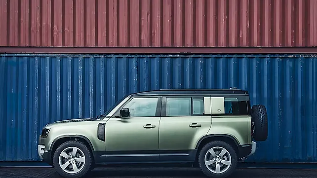 First batch of Land Rover Defender arrives in India - CarWale