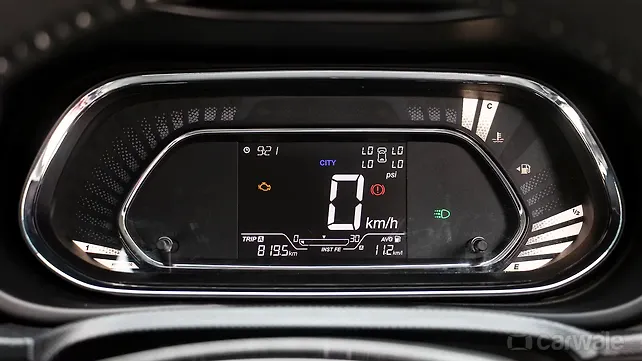 2020 Tata Nexon Petrol First Drive Review - CarWale