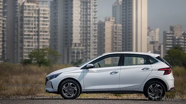 Hyundai i20 Price - Images, Colours & Reviews - CarWale