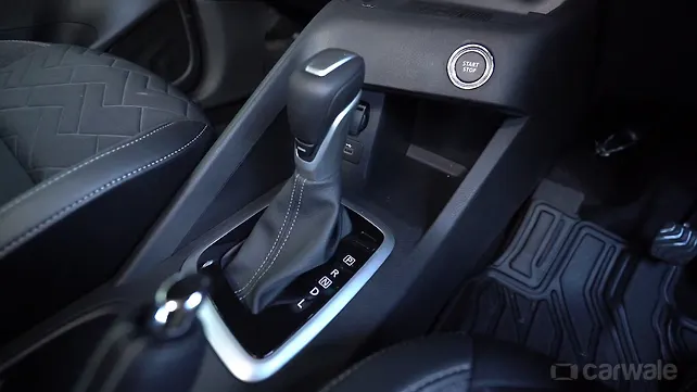 Nissan Magnite 1.0 Turbo CVT First Drive Review - CarWale