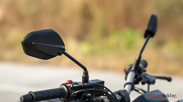 Honda Hornet 2.0: Road Test Review - BikeWale