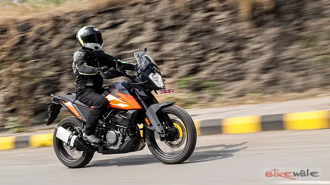 KTM 250 Adventure Price - Mileage, Images, Colours | BikeWale