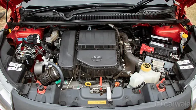 Tata Nexon Diesel: Pros and Cons - CarWale