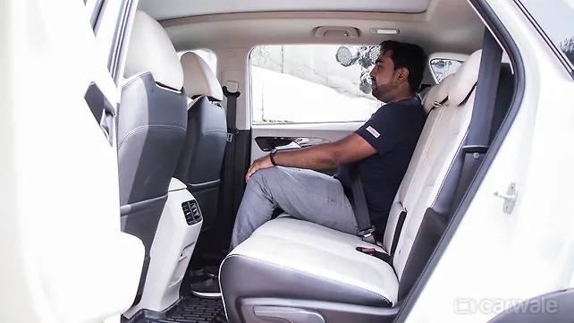 MG Hector Price - Images, Colours & Reviews - CarWale