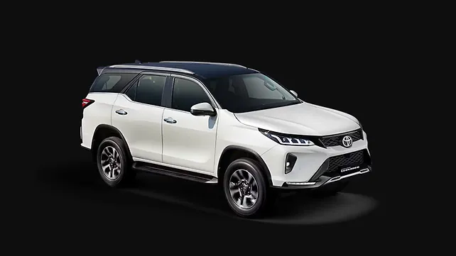 New Toyota Fortuner Legender variant arrives at showrooms - CarWale