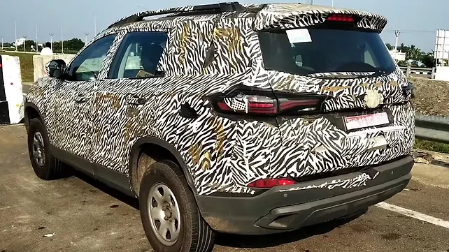 2021 Tata Safari base variant spied ahead of launch - CarWale