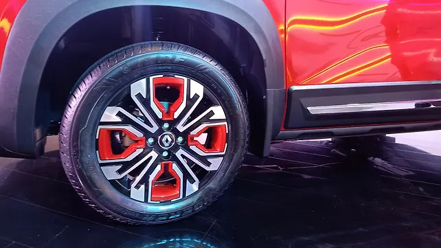 Renault Kiger First Look Review - CarWale