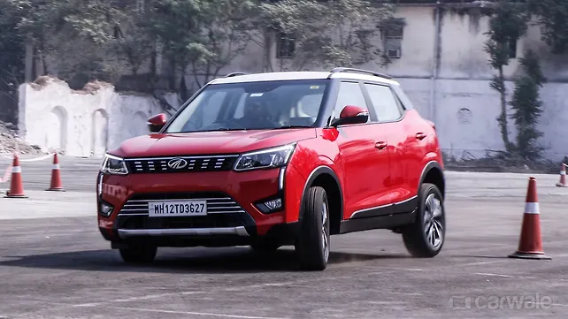Mahindra XUV300 Price - Images, Colours & Reviews - CarWale