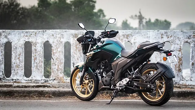 Yamaha FZ25 Engine Crash Guard Image - BikeWale