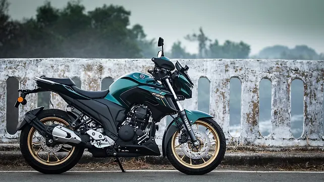 Yamaha FZ25 Engine Crash Guard Image - BikeWale