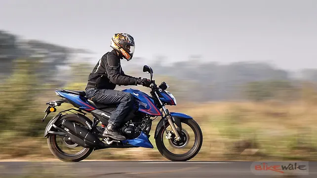 TVS Apache RTR 200 4V Price - Mileage, Images, Colours | BikeWale