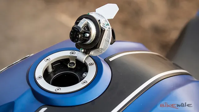 2021 TVS Apache RTR 200 4V: Road Test Review - BikeWale