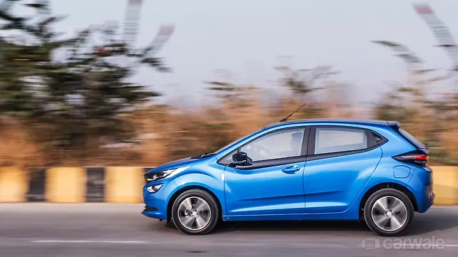 Tata Altroz Price - Images, Colours & Reviews - CarWale