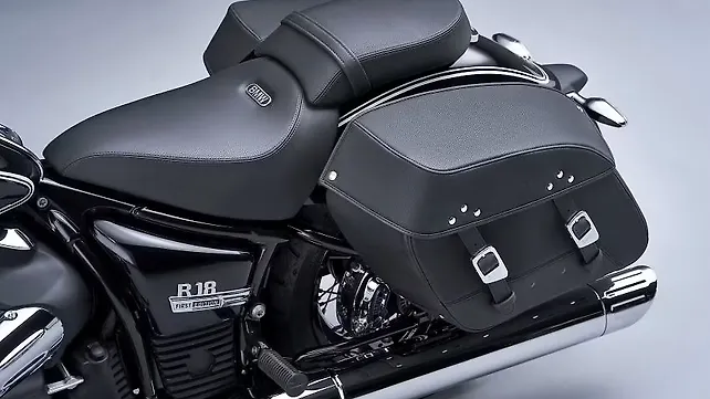 BMW R18 Classic: Image Gallery - BikeWale