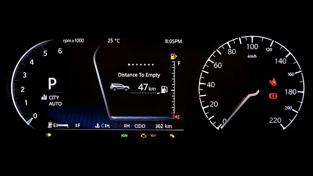 Tata Safari Adventure Persona First Look - CarWale